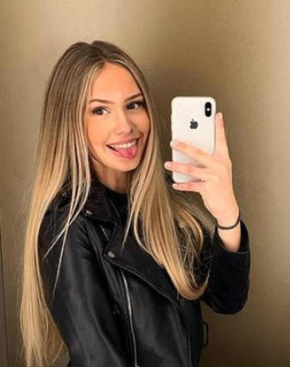 Nikol: Escort in Prague | SecretGirl